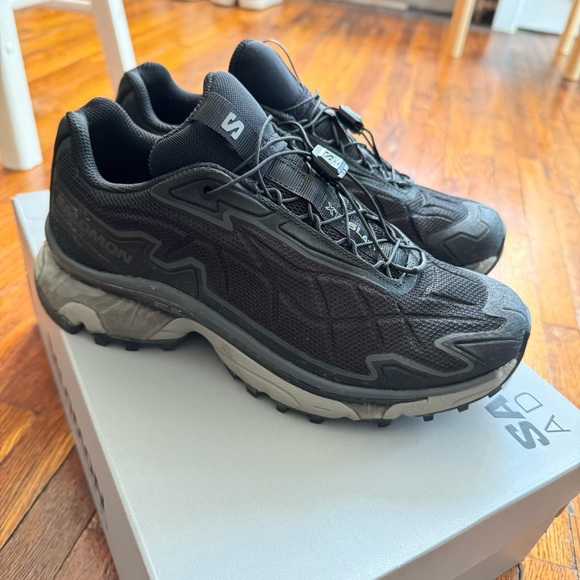Salomon | Shoes | Saloman Sneakers | Poshmark